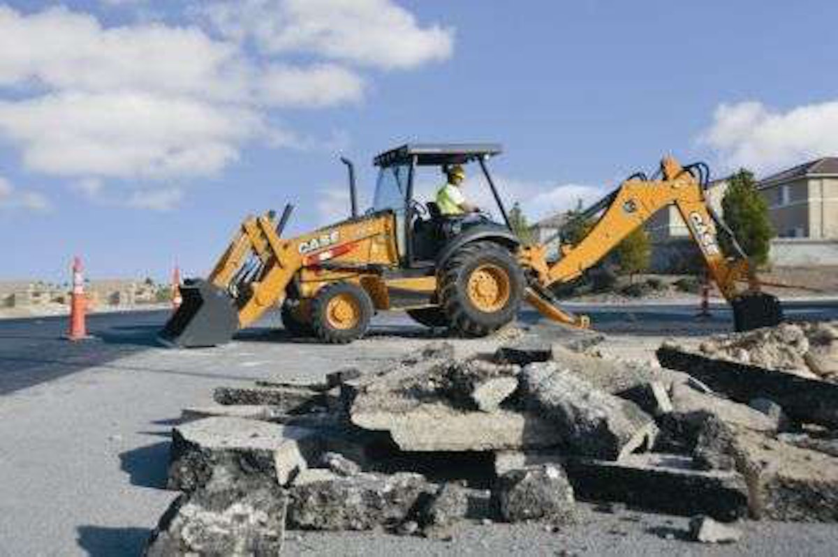 Case upgrades N Series loader/backhoes to Tier 4 Interim | Equipment World