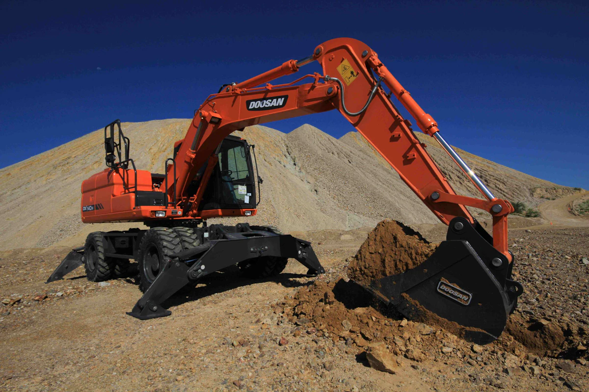 Doosan updates DX140W wheel excavator with T4i engine, work modes, new ...