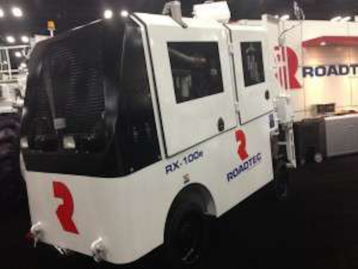 SX-4e stabilizer, RX-100e milling machine headline Roadtec showing at ...