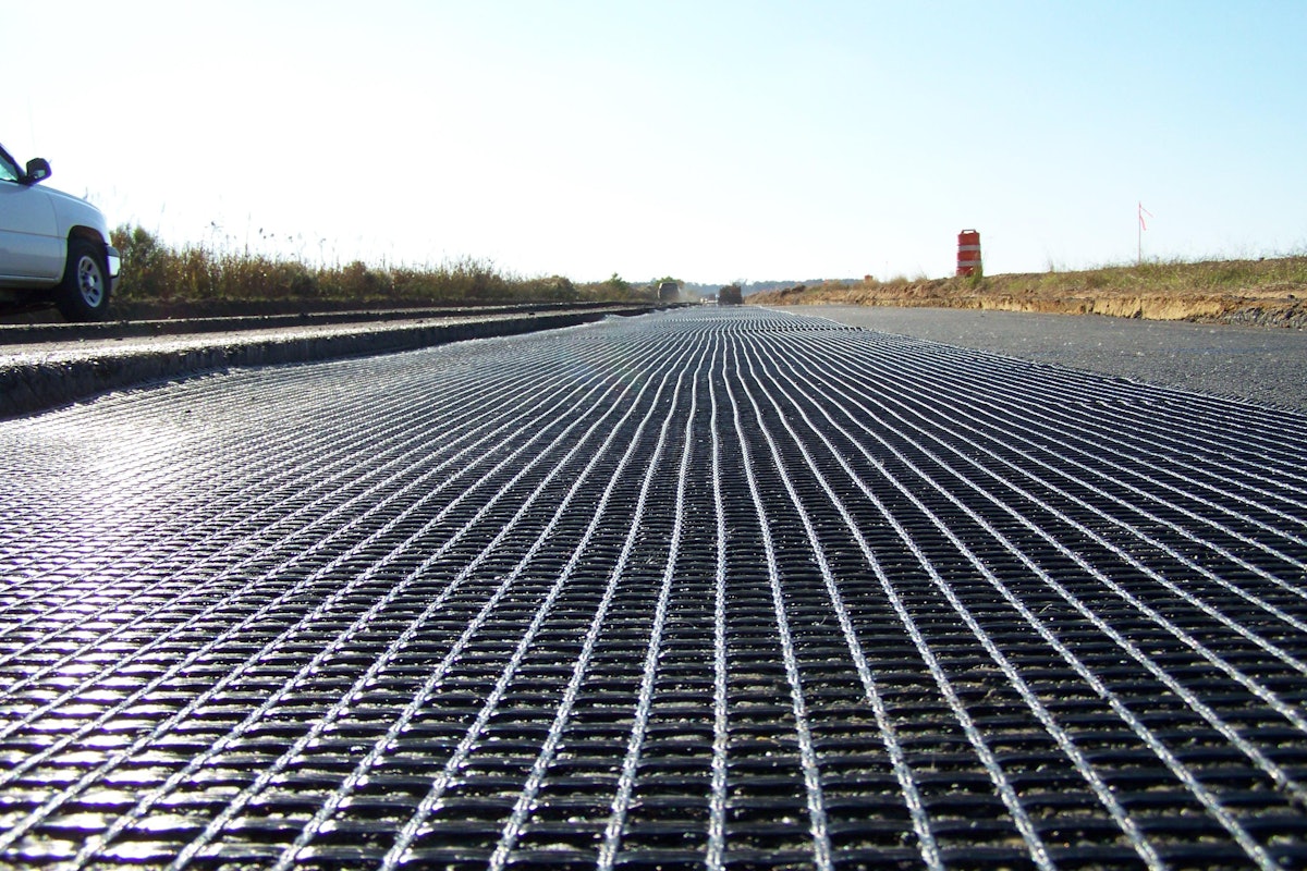 Tensar sponsors webinar on pavement interlayers | Equipment World