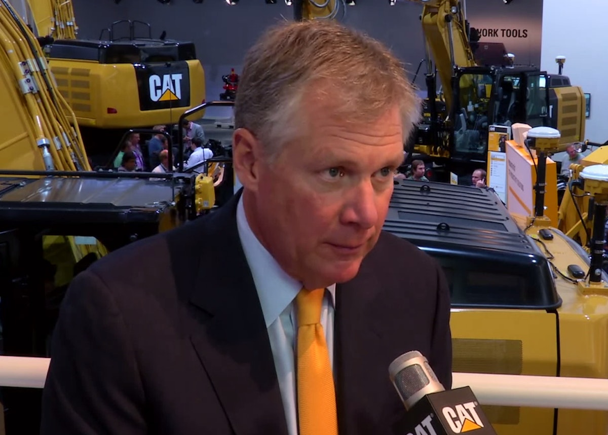 Bloomberg profile of Caterpillar CEO focuses on gap between profits and ...