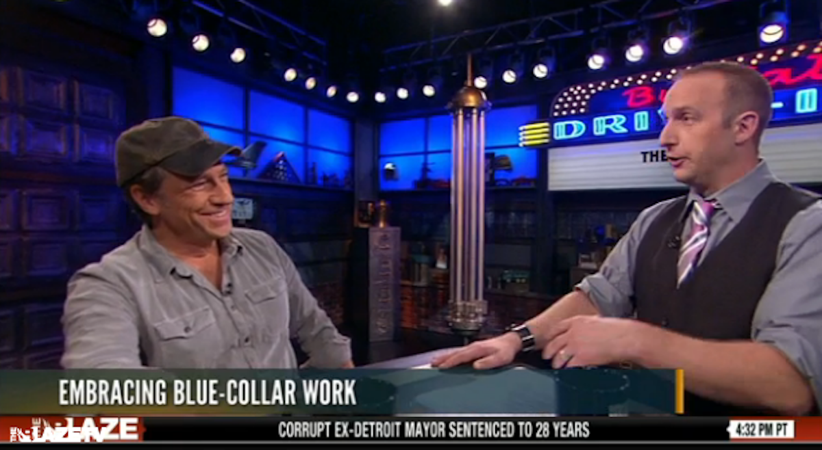 Mike Rowe is giving high school seniors $15k vocational scholarships ...