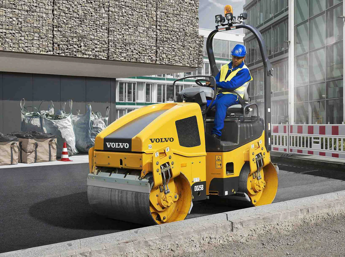 Volvo CE’s new DD25B double drum compactor delivers fuel savings, easy ...