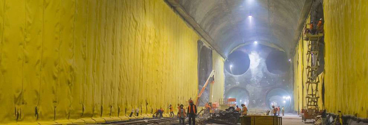 PHOTOS: Amazing images of subway construction in the man-made caverns ...