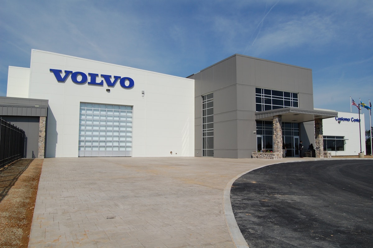 Inside Volvo’s new customer center: 70+ pieces of equipment to test ...