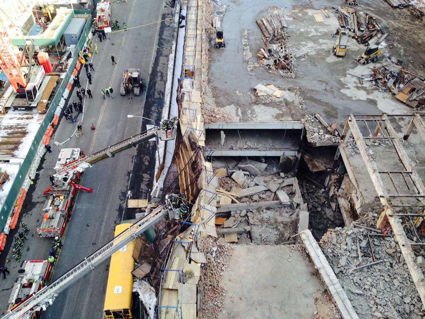 Worker survives NYC building collapse by riding wreckage to the ground ...