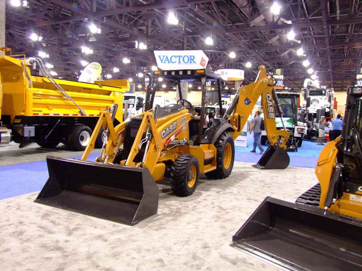 PHOTOS: Heavy equipment, new technology fill show floor at APWA ...