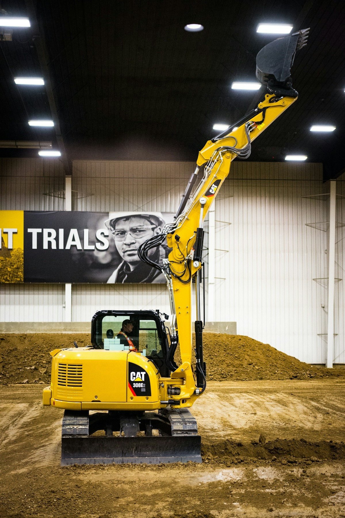 Caterpillar’s new 308E2 excavator with variable angle boom lets you ...