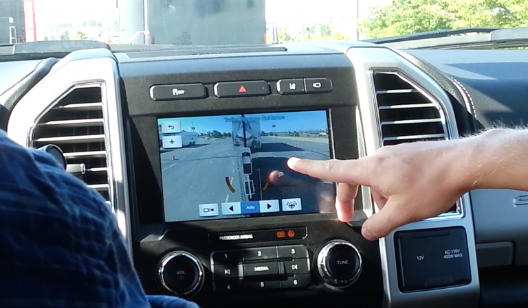 Here’s how Ford’s back-up trailer assist works on the 2017 Super Duty ...