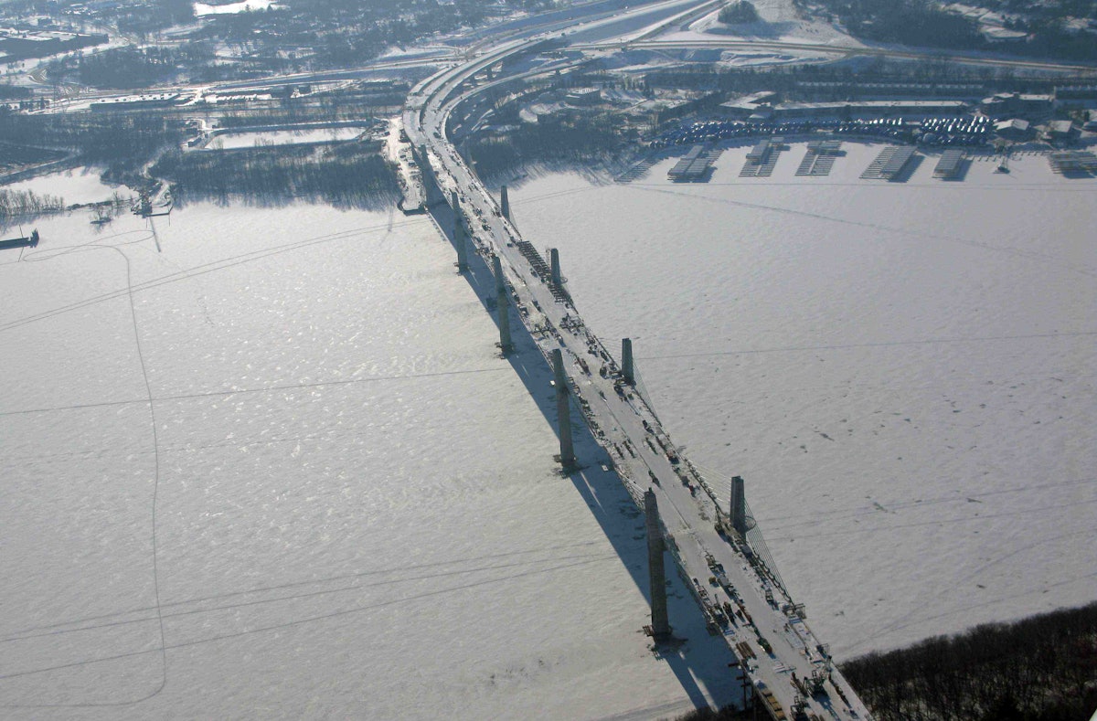 St. Croix Crossing bridge could open to traffic in August | Equipment World