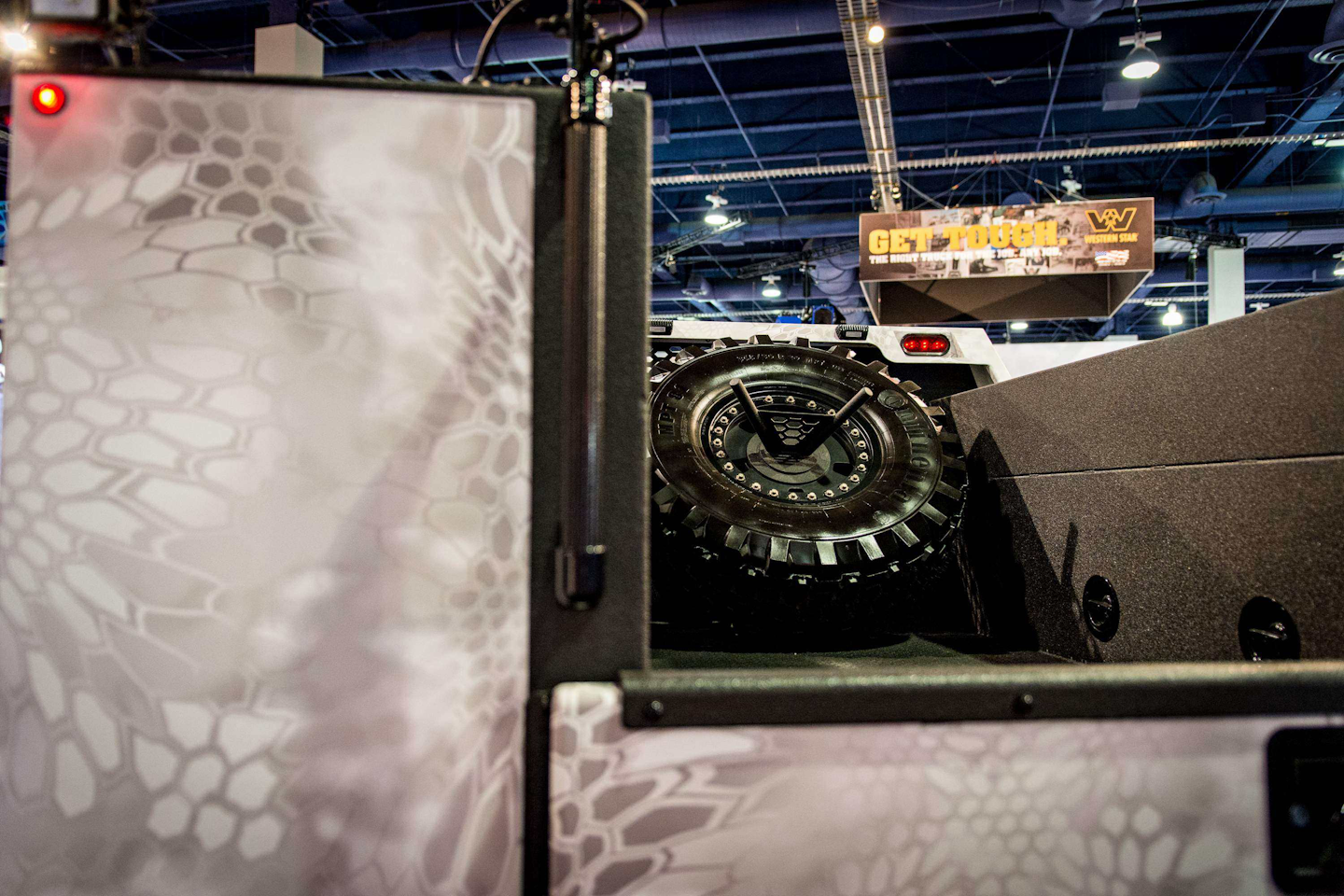 Yeti F-550 Super Duty a go-anywhere service truck with a cold custom ...