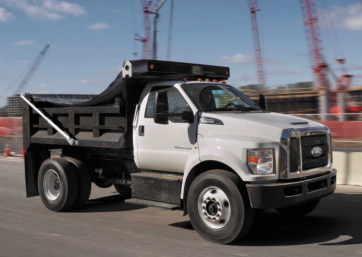 Ford unveils 2018 F-650, F-750 with improved handling, braking ...