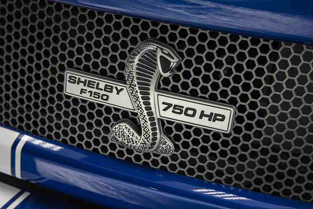 Shelby unveils 750-hp 2017 F-150 Super Snake | Equipment World