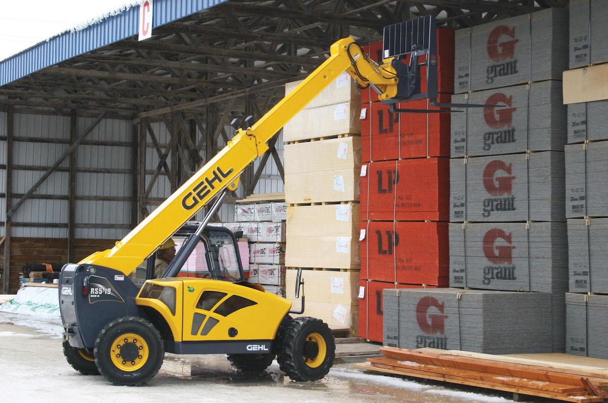 Manitou intros updated Gehl RS5-19, RS9-50 telehandlers | Equipment World