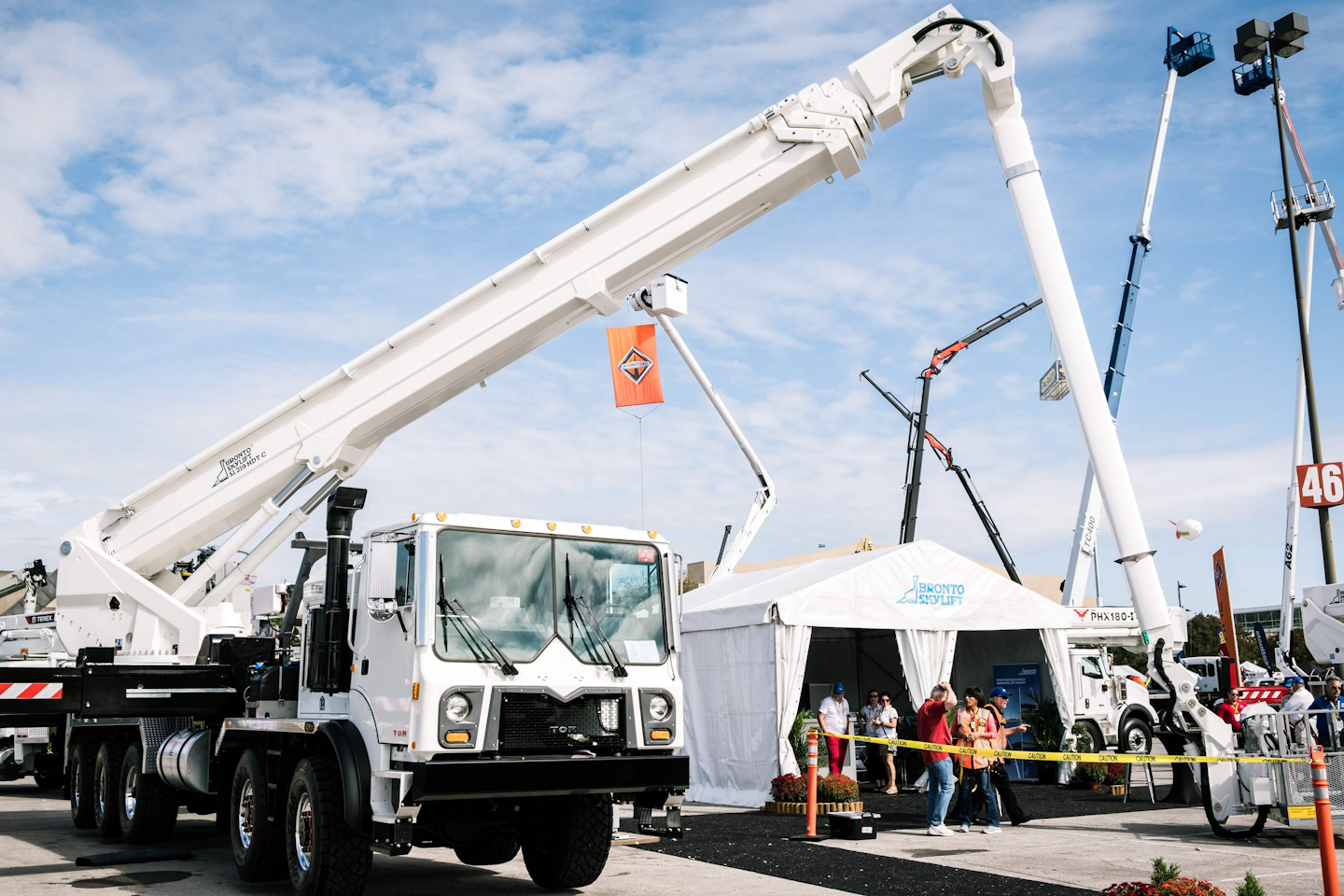 PHOTOS: The pickups and work trucks of ICUEE 2017 | Equipment World