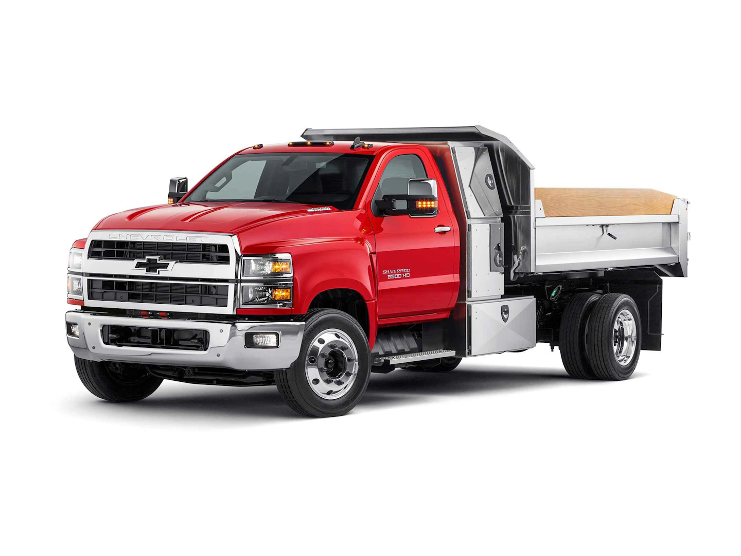 Chevy unveils Silverado 4500HD, 5500HD, surprise 6500HD in return to ...