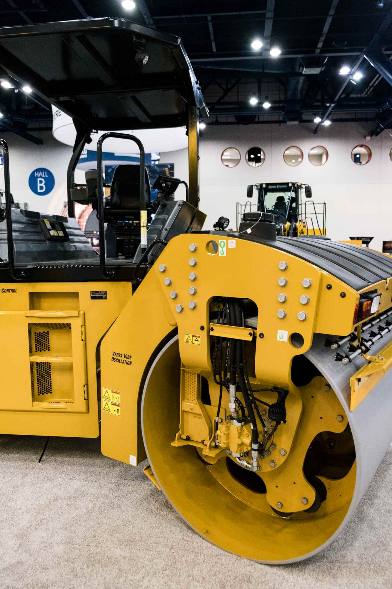 Oscillation, four other vibe systems make Cat’s new CB13, CB15 and CB16 ...