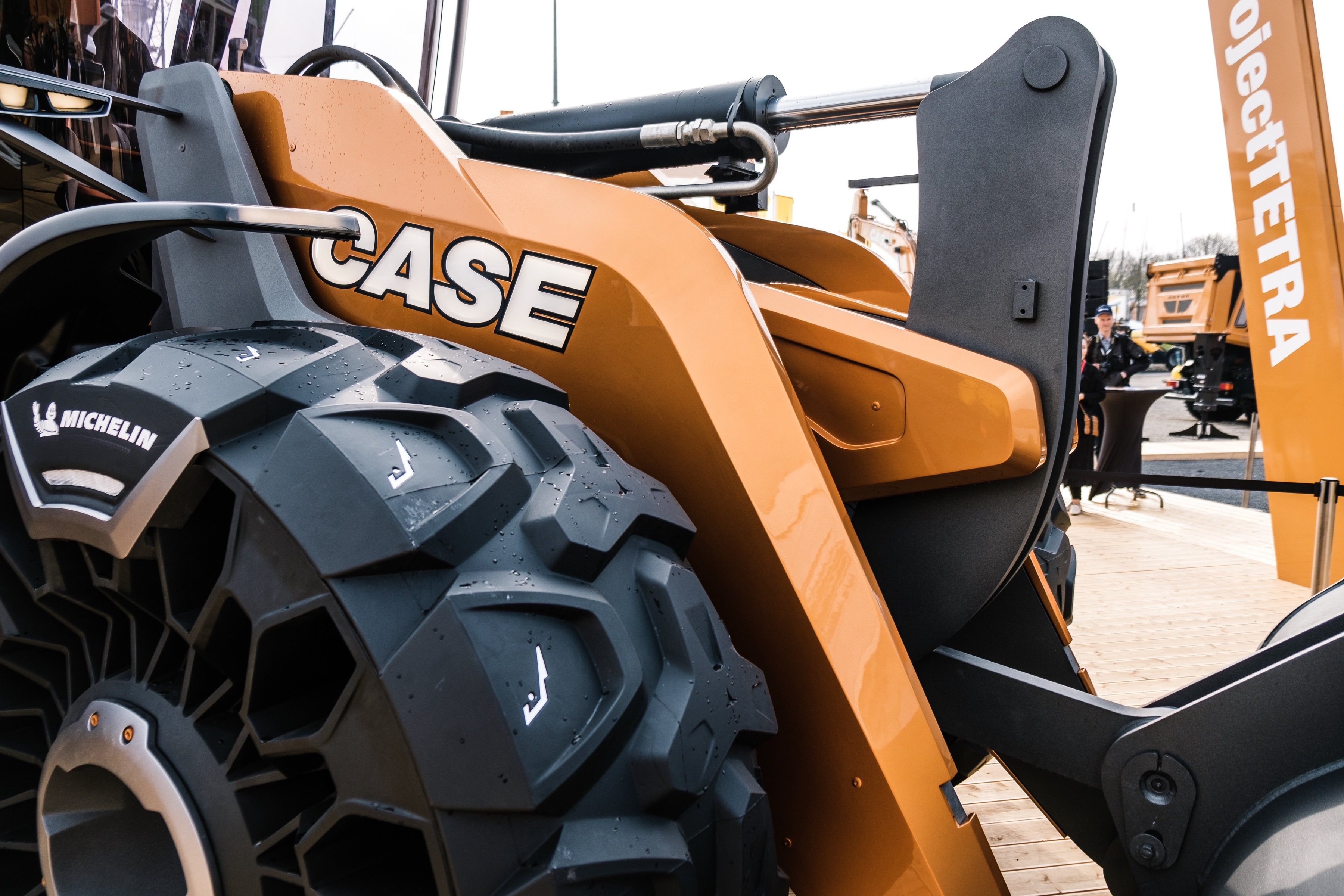 New natural gas powered wheel loader concept from Case | Equipment World