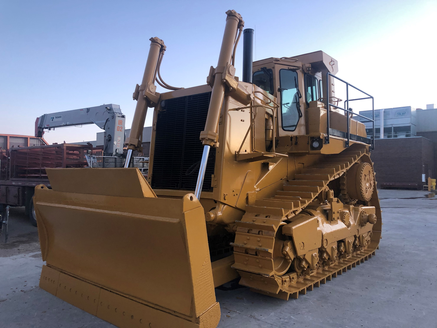 "Franken-Dozer": '85 Cat dozer gets electronic "heart" | Equipment World