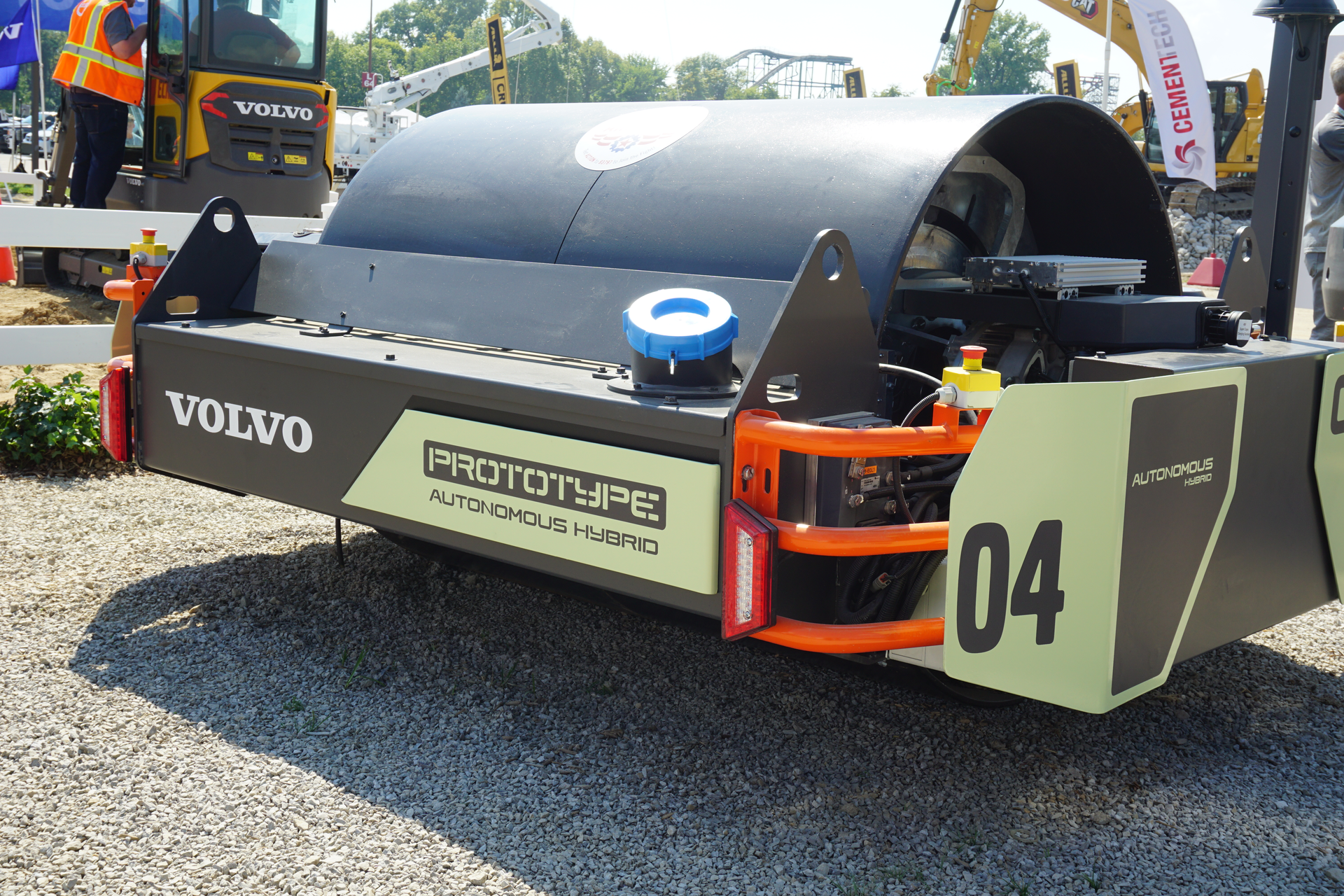 Volvo unveils its CX01 Concept Compactor | Equipment World