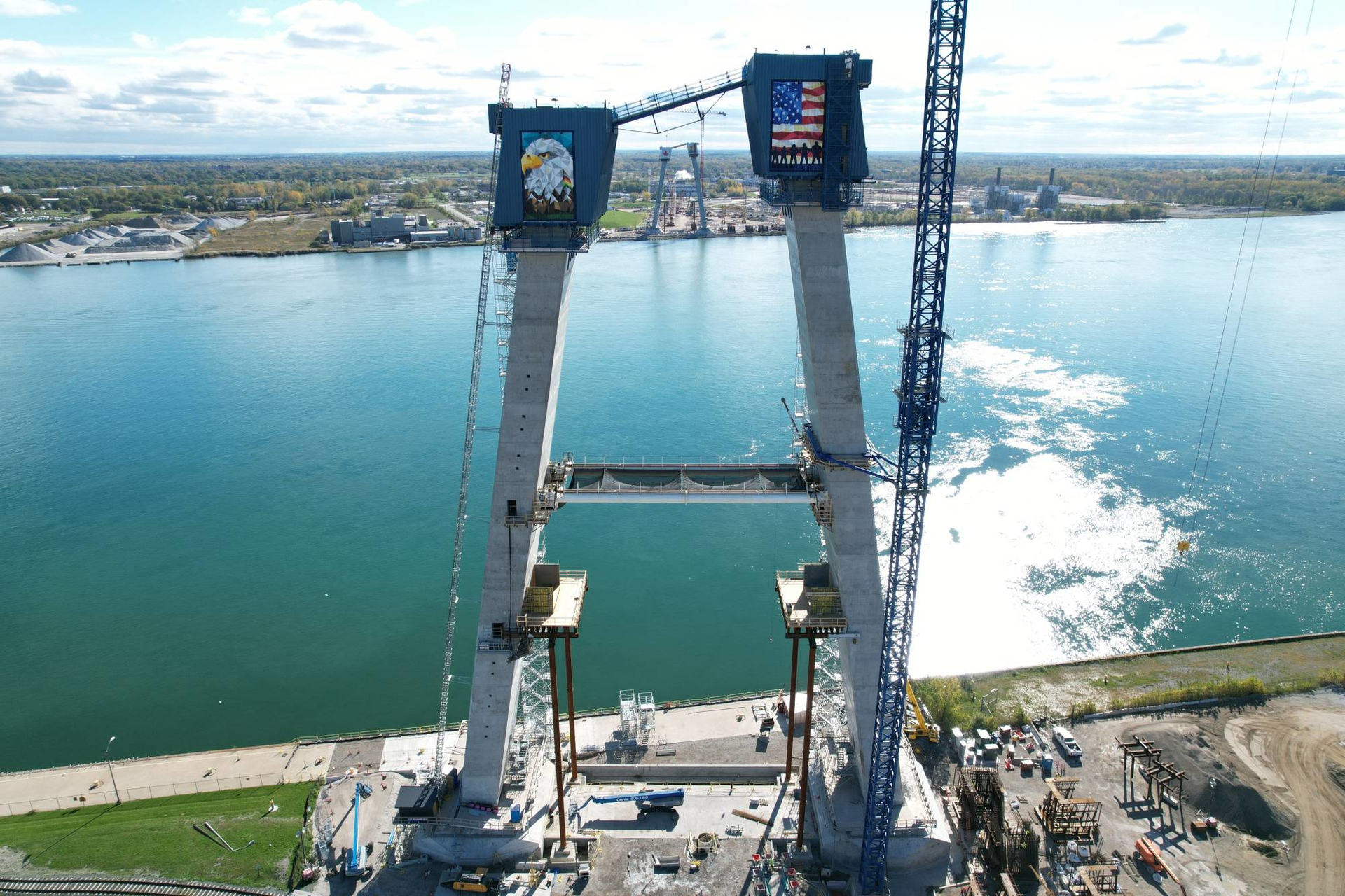 Video: Towers taking shape for Gordie Howe International Bridge ...