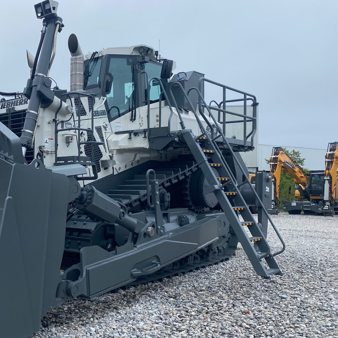 Liebherr's PR 776 mining dozer unveiled to U.S. market | Equipment World