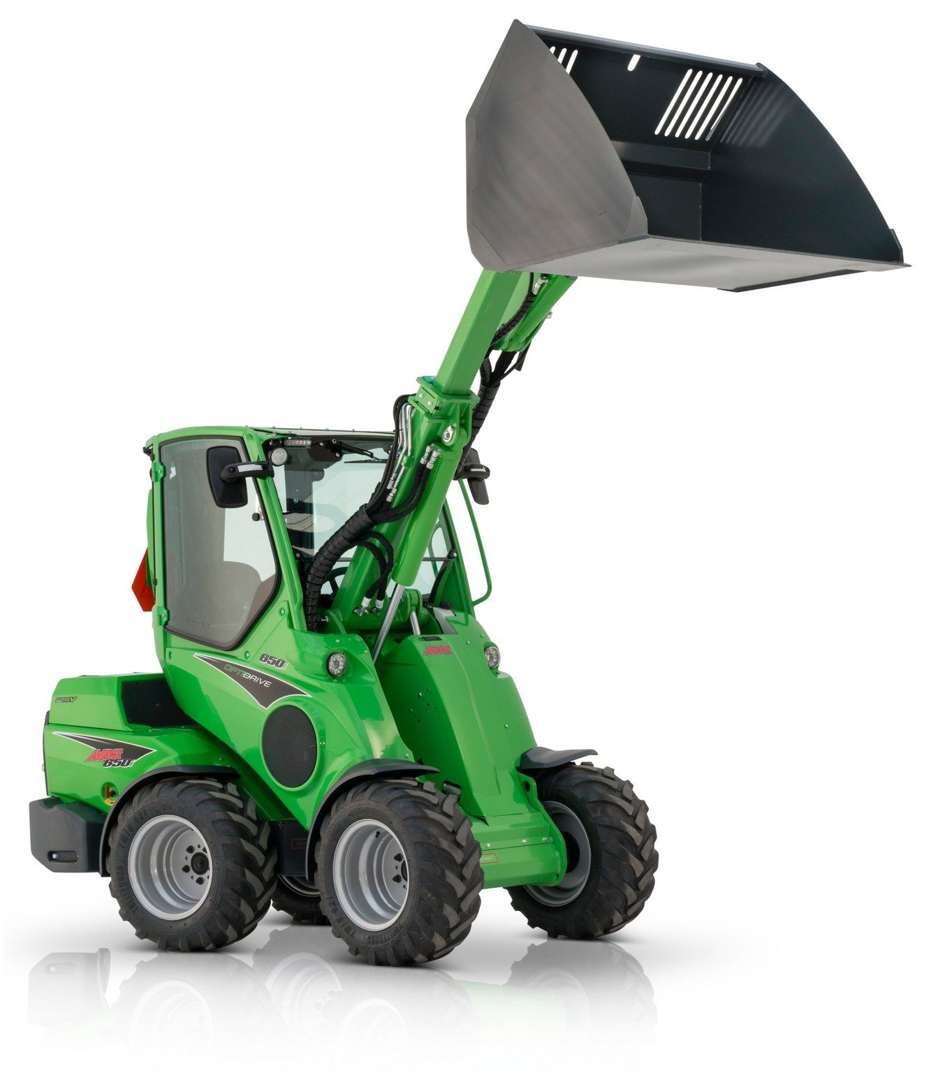 Avant delivers more power to new compact wheel loaders | Equipment World