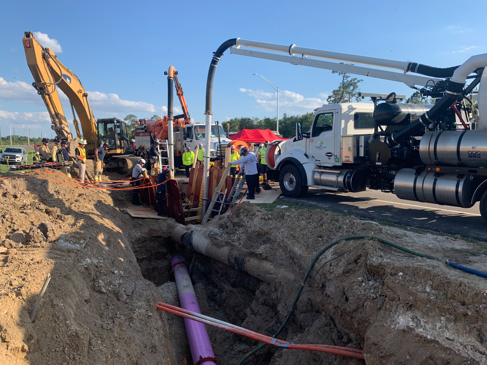 Florida trench collapse claims two lives | Equipment World