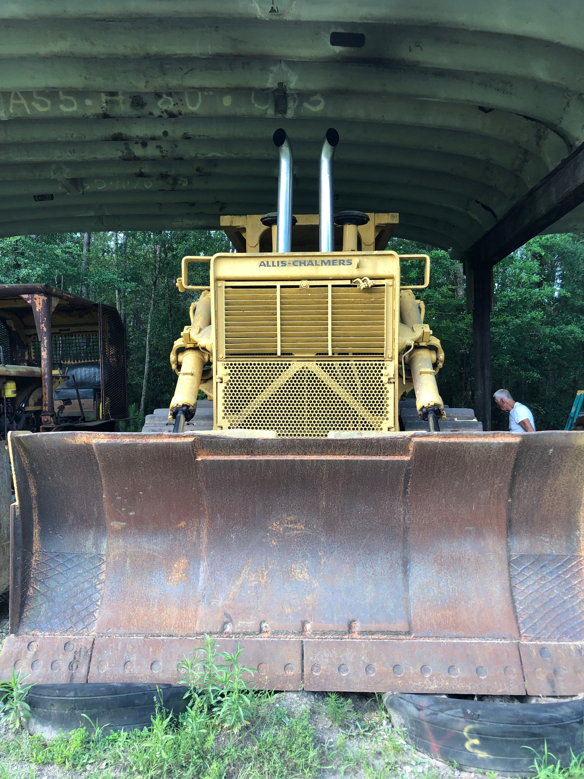 Saving a 1972 Allis-Chalmers HD-41 dozer (video) – Premium Equipment ...