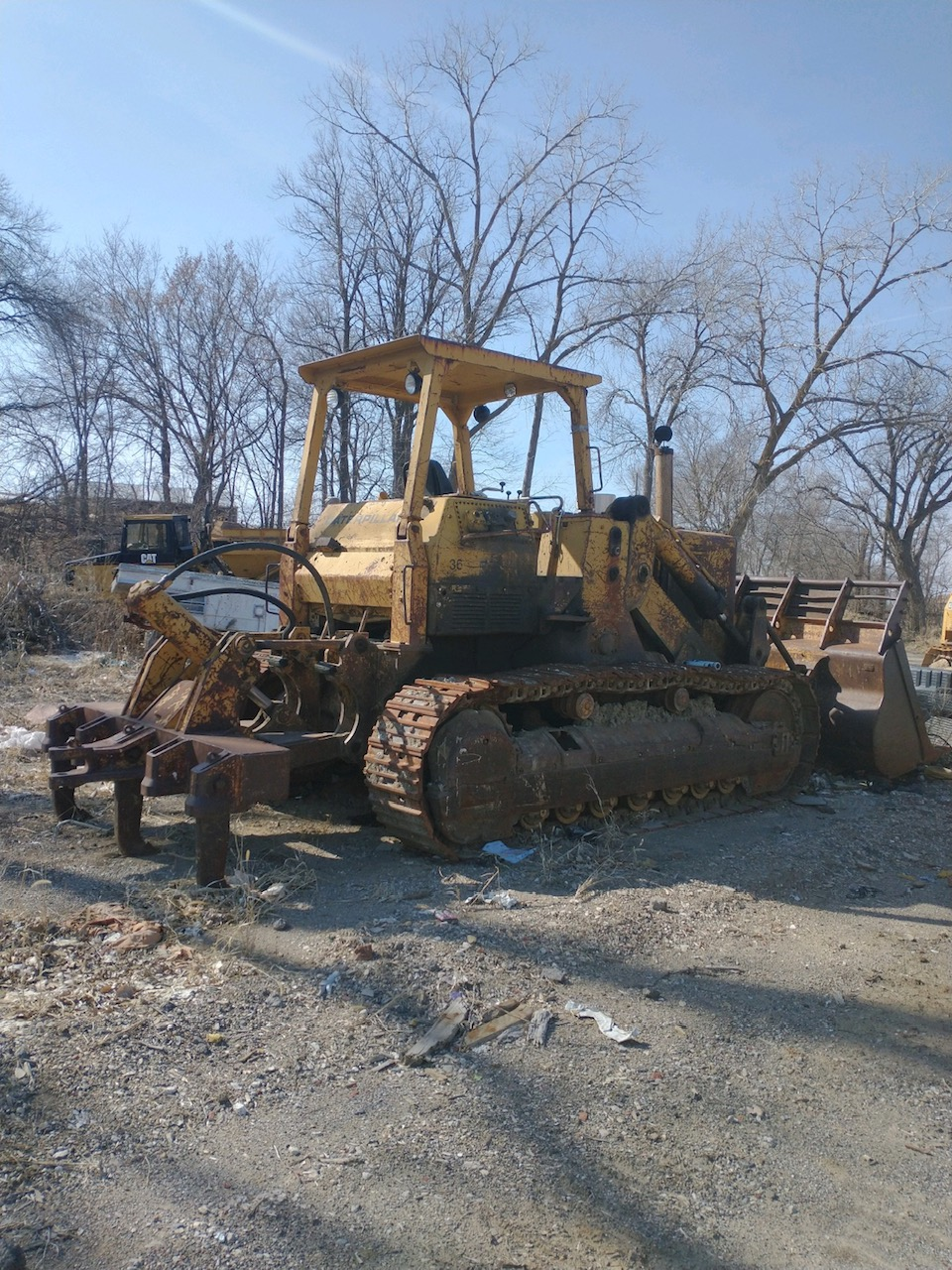 Collector restores 1940 Cat D6 crawler tractor with wooden cab ...