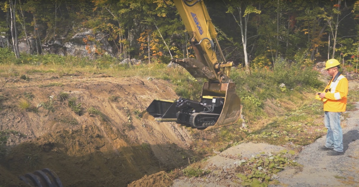 Video: Movex's Track-O remote controlled, electric minidozers ...