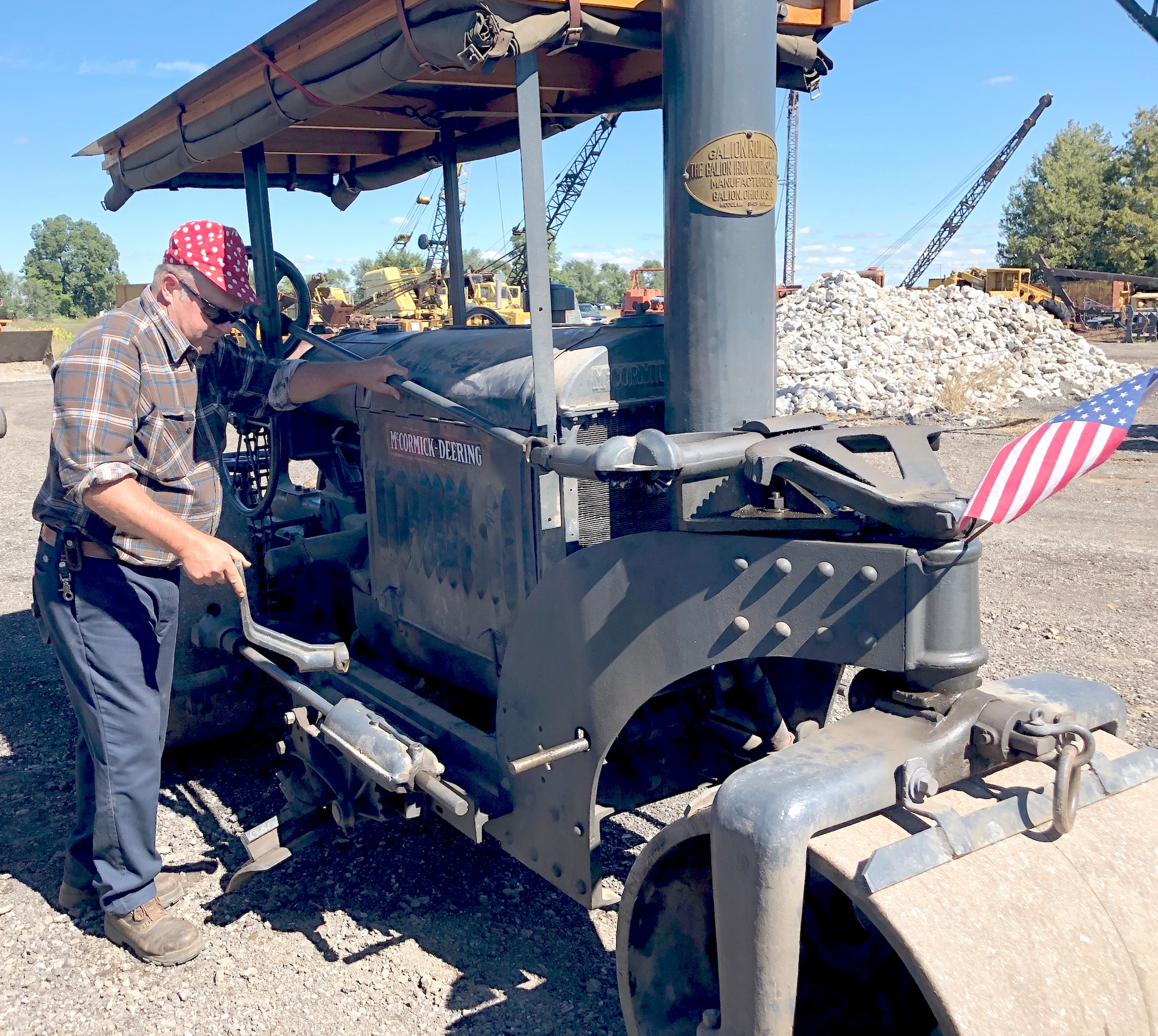Collector restores 1951 Mead “Mighty Mouse” dozer, other rarities ...
