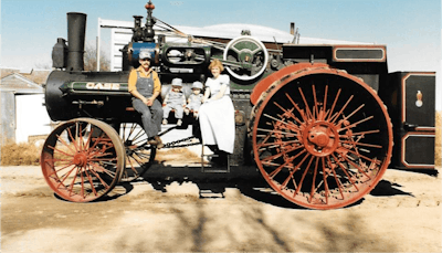 Guinness World Record: Replica Case 150 steam tractor | Equipment World