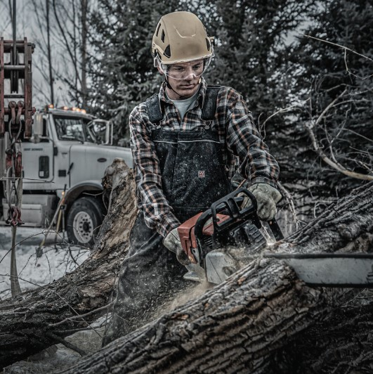 The Best Cold Weather Clothing for Construction Workers | Equipment World