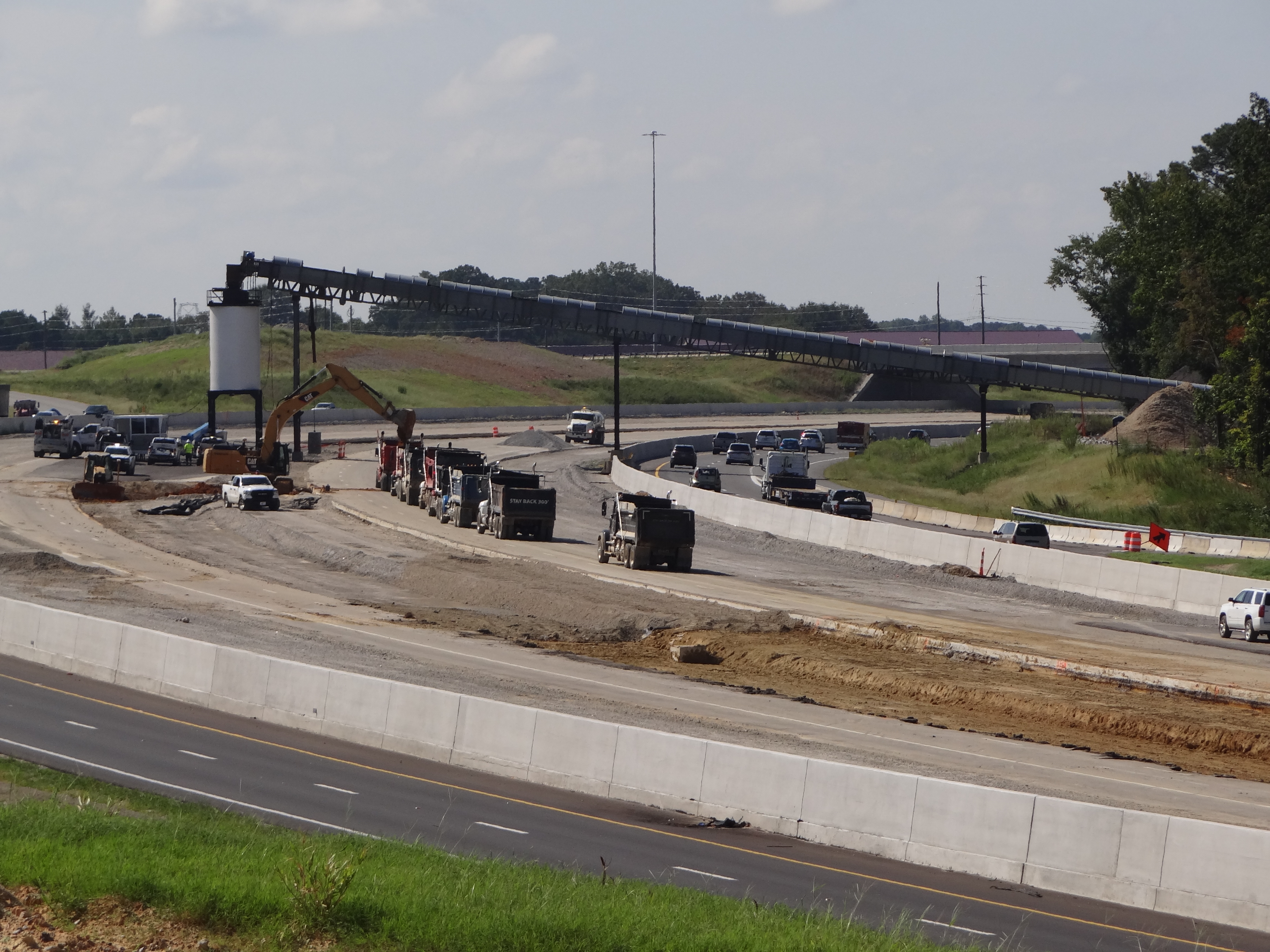 N.C. contractor builds asphalt conveyor over I-40 for widening ...