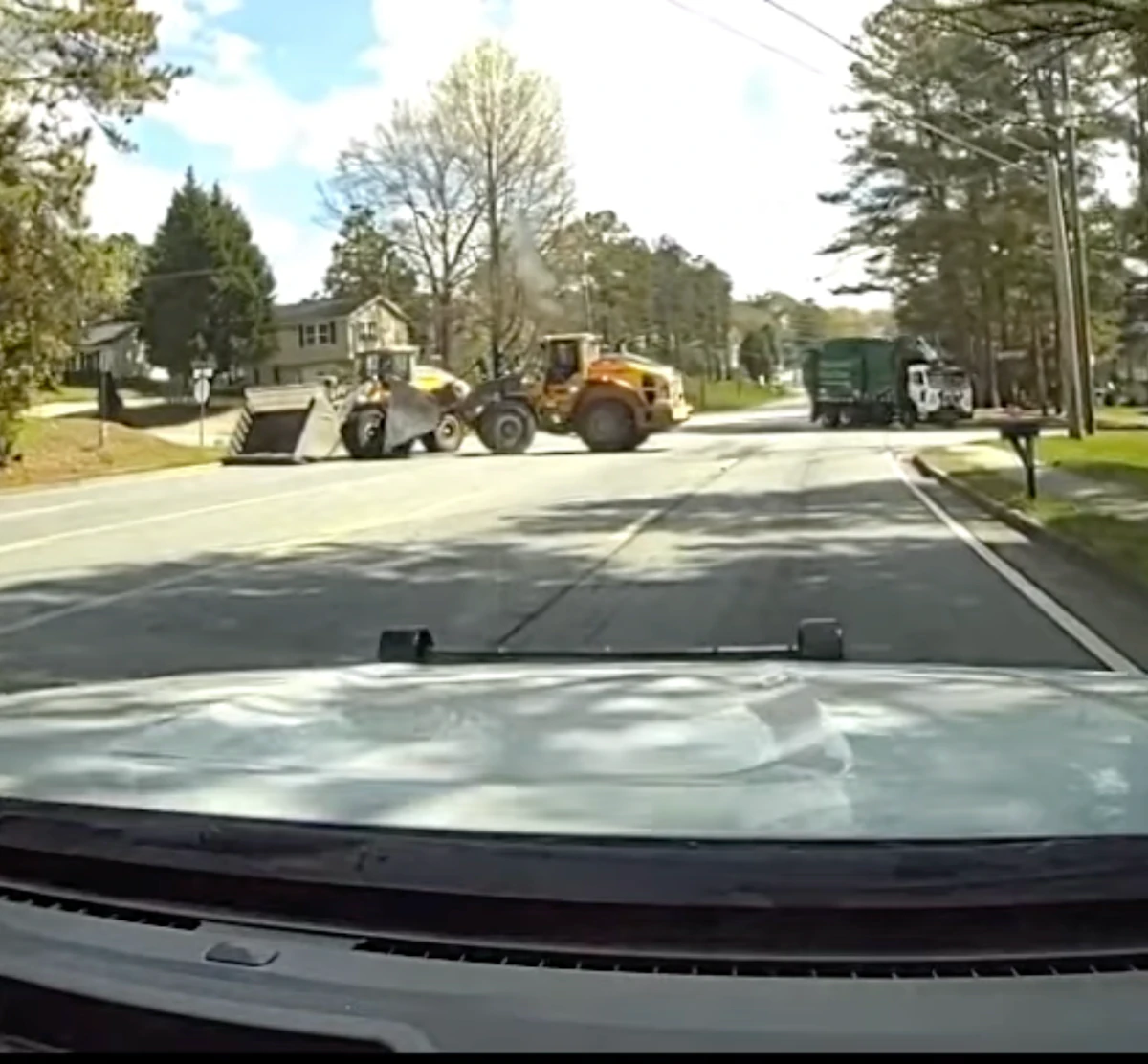“Unbelievable” wheel loader police chase captured on video | Equipment ...