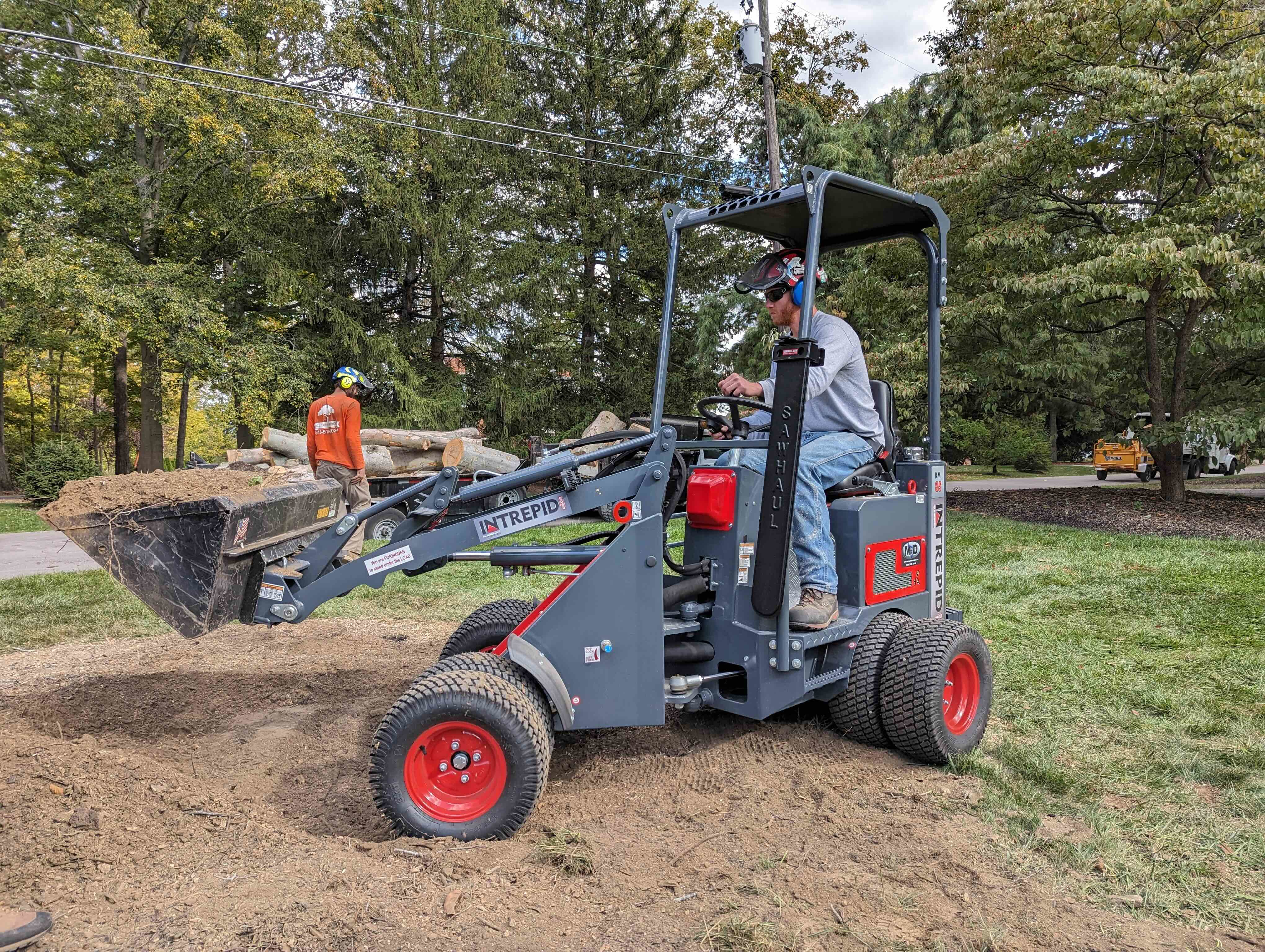 Why Small Articulated Loaders are Becoming So Popular | Equipment World