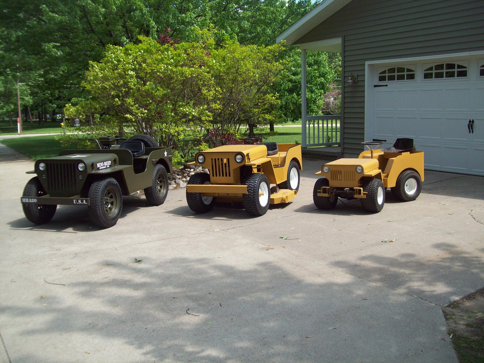 Struck Mini Dozer collector focuses on small machines | Equipment World