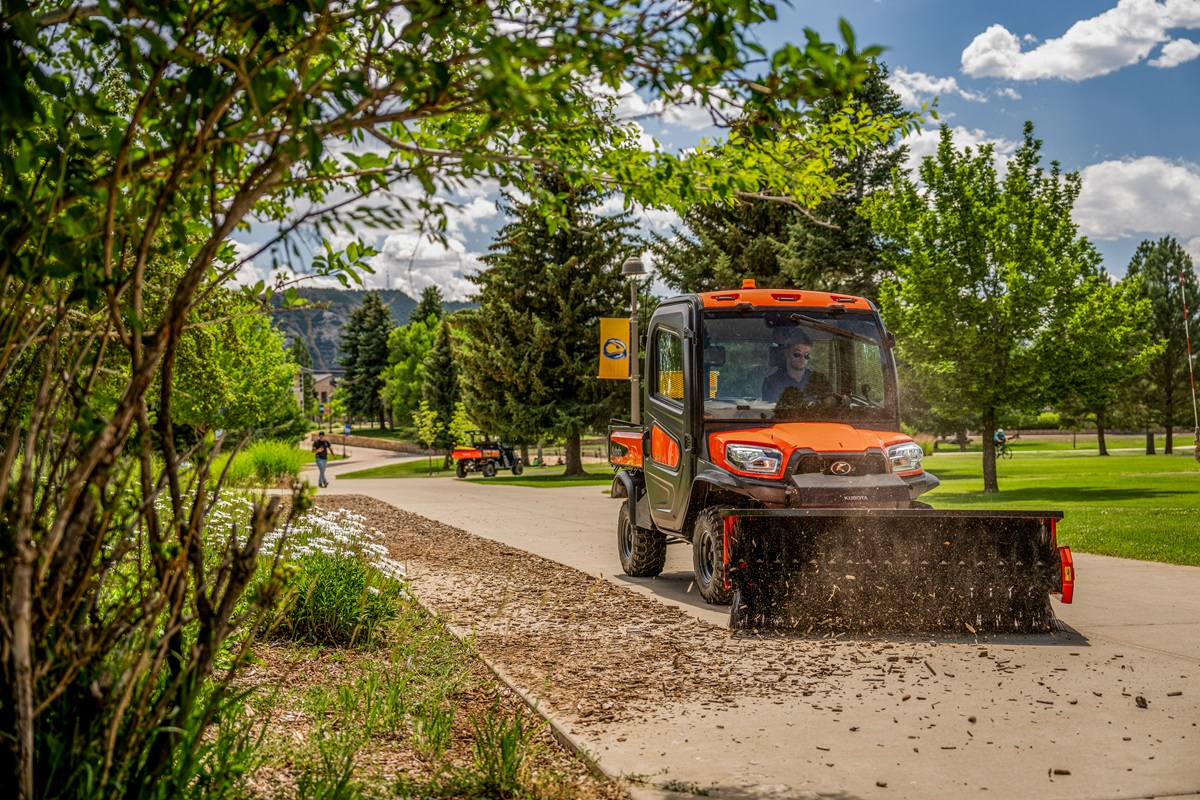 Kubota Unveils 2 New UTVs – RTV-X Crew and RTV-X Cab | Equipment World