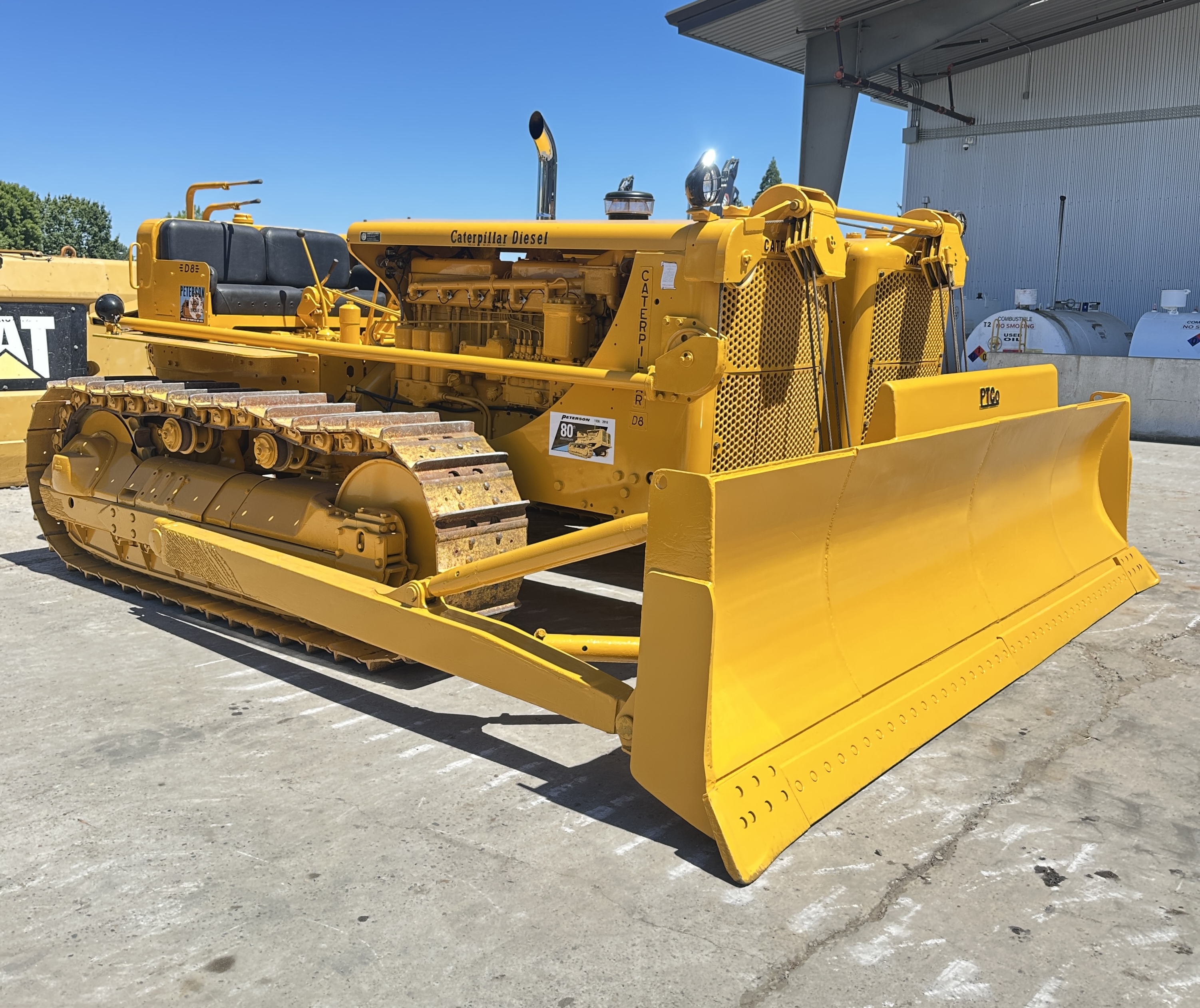 1950s Cat “Twin D8”: Two Dozers Joined Behind One Big Blade | Equipment ...