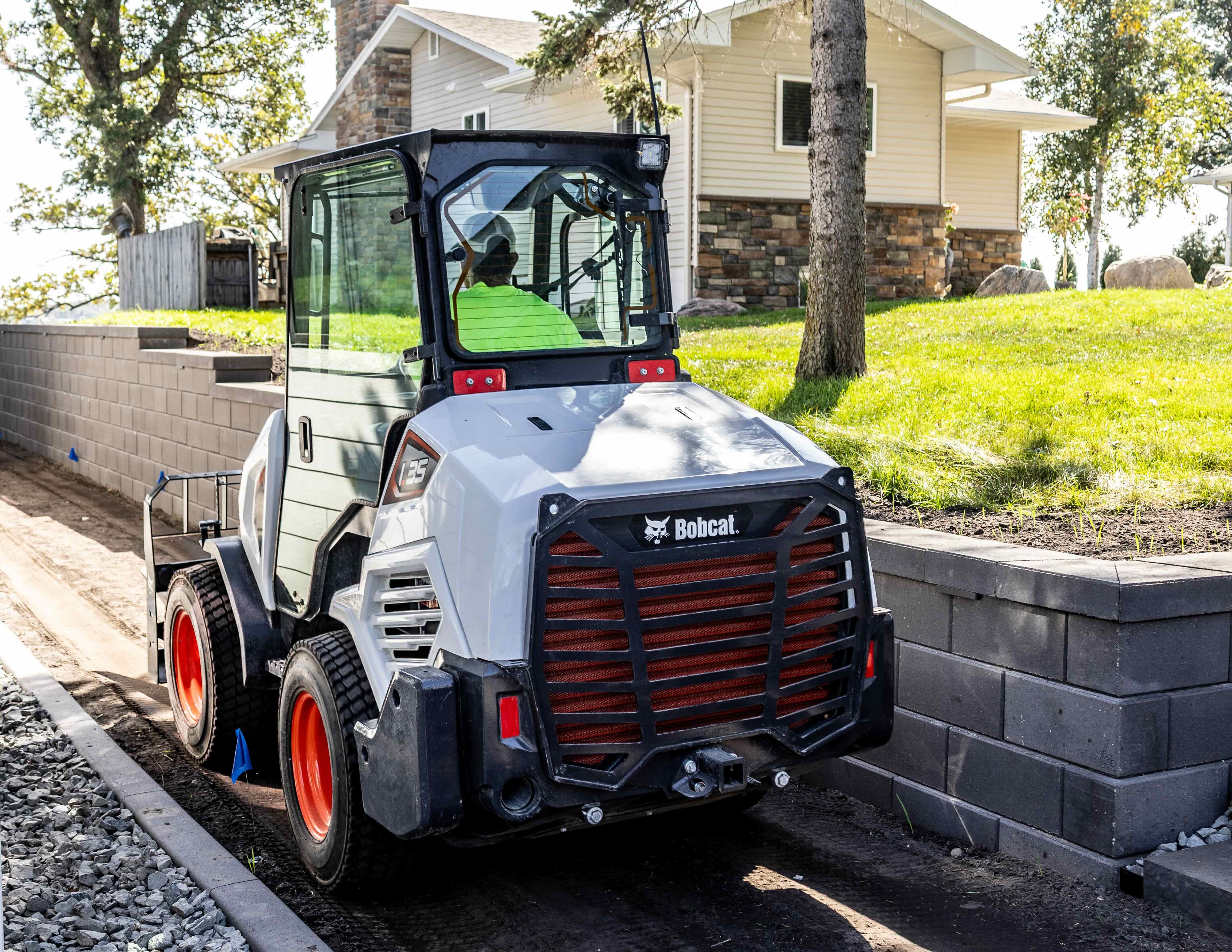 Bobcat Reveals L35 Small Articulated Loader with Increased Power ...