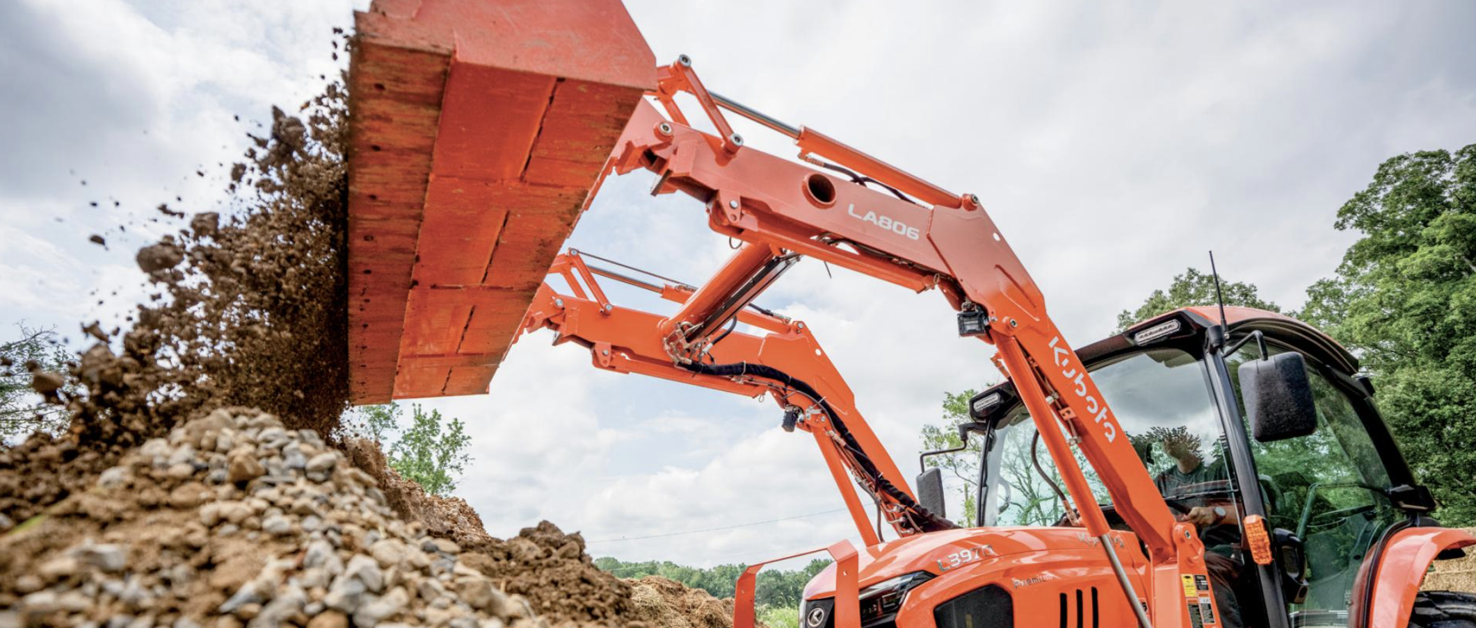 Kubota Unveils New Grand L70 Compact Tractor Series | Equipment World