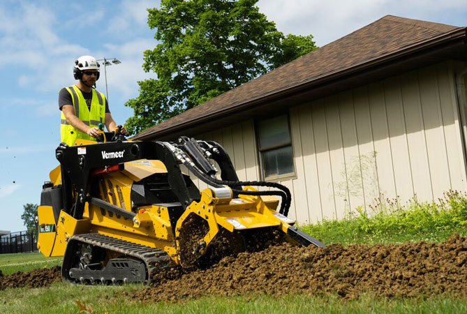 Vermeer launches new ML series of stand-on mini track loaders ...