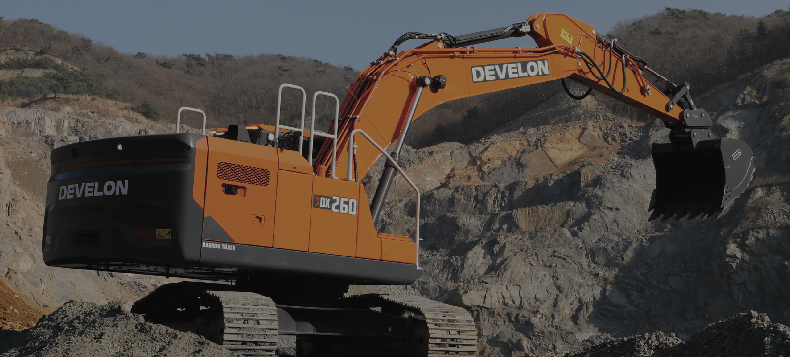 Develon Reveals 4 Next-Gen Excavators at ConExpo 2026 (Video ...