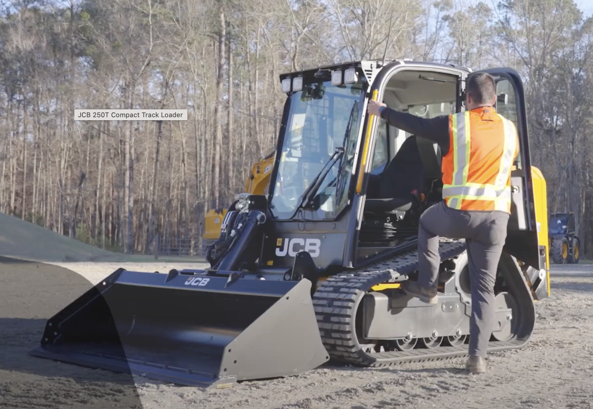 New JCB 250T Compact Track Loader: Unique Side Entry, Single Arm ...