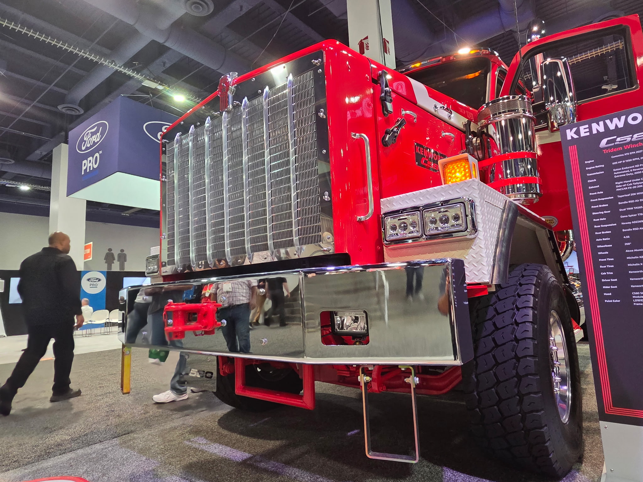 Kenworth unveils C580 vocational truck, replacement for C500 ...